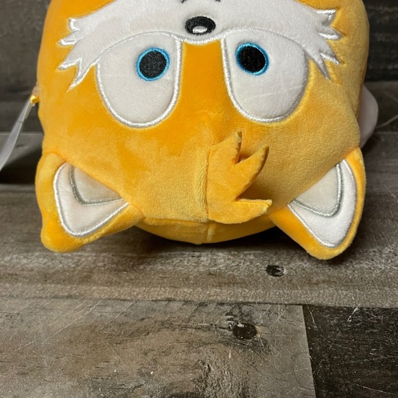 Squishmallows | Toys | Squishmallows Tails Sonic The Hedgehog Plush ...